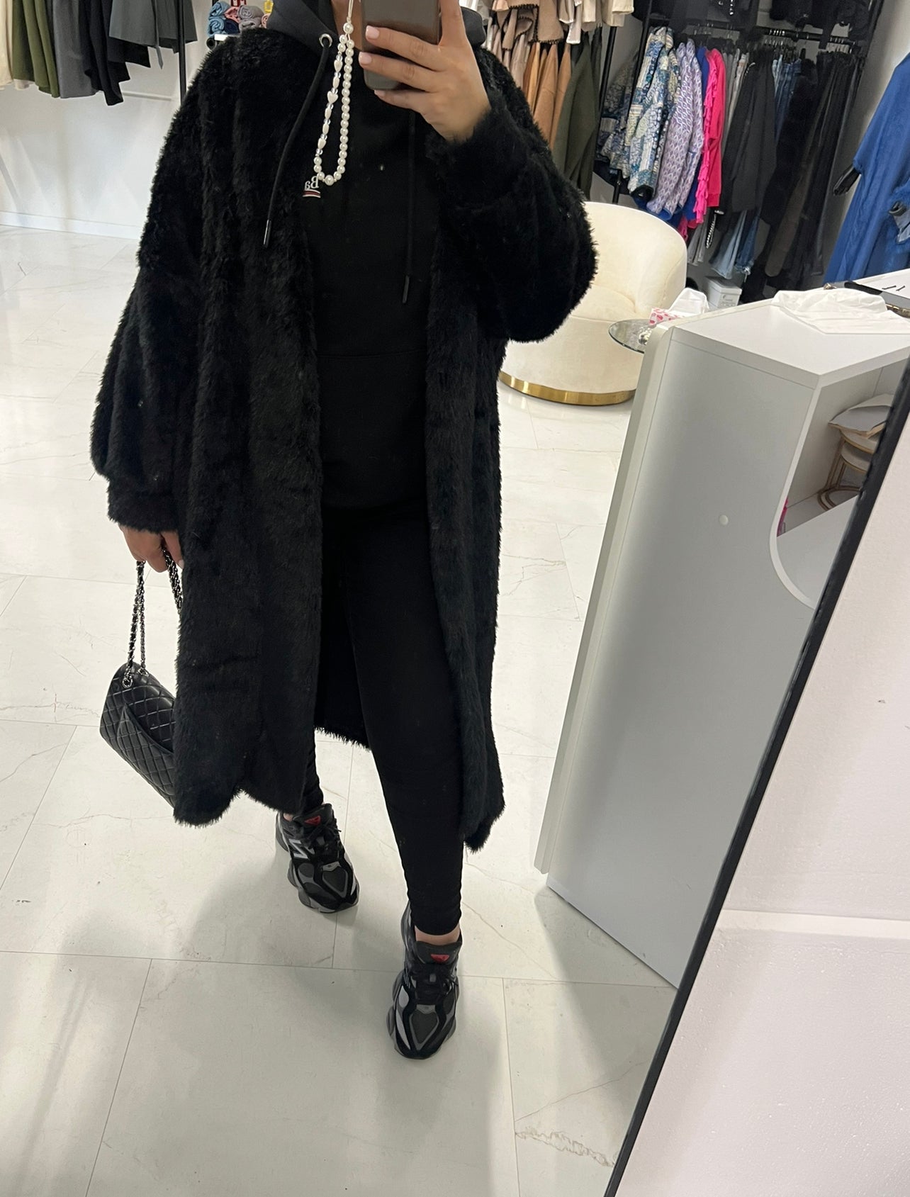 LARA FLUFFY JACKET BLACK – Hanora Fashion