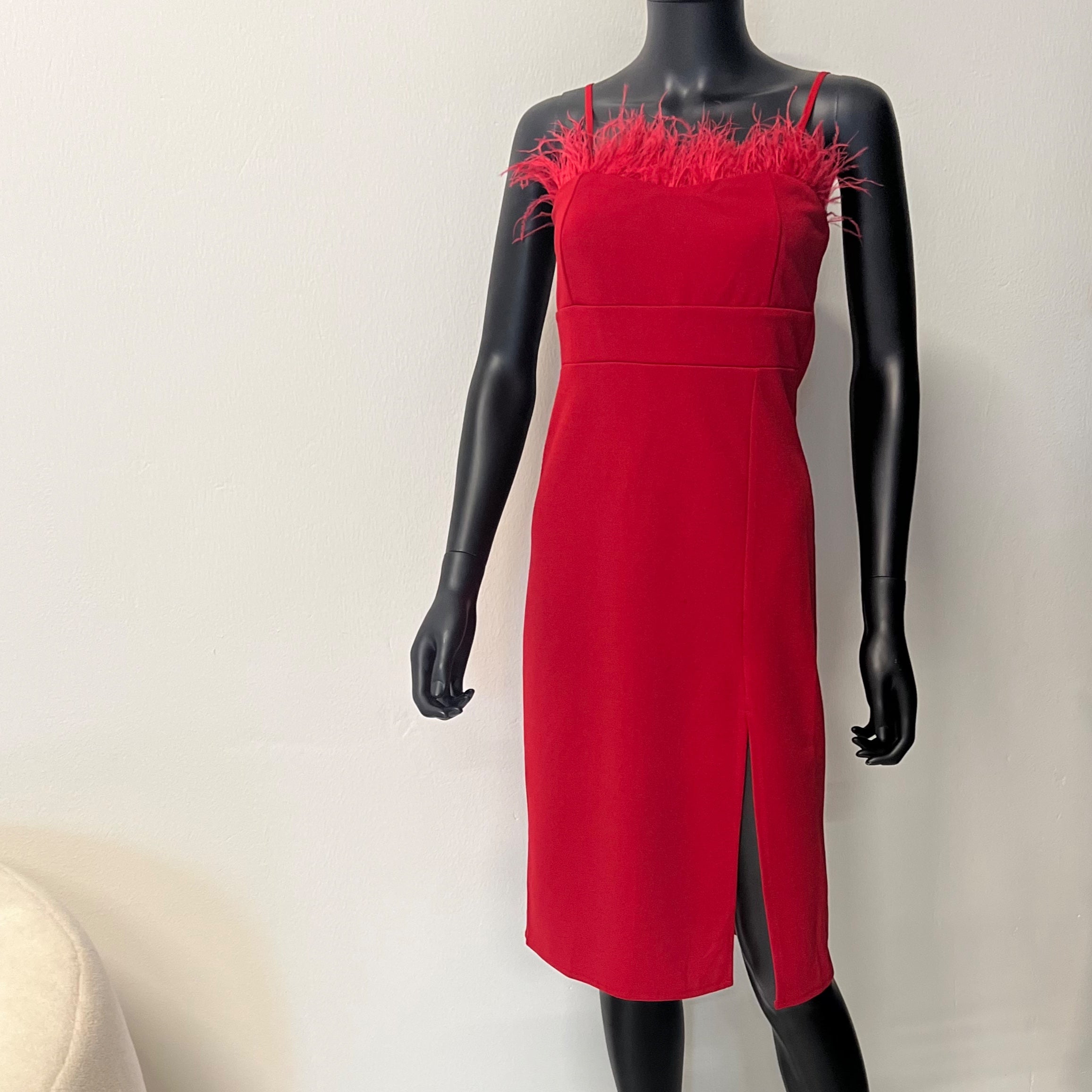 FEATHER DRESS RED – Hanora Fashion